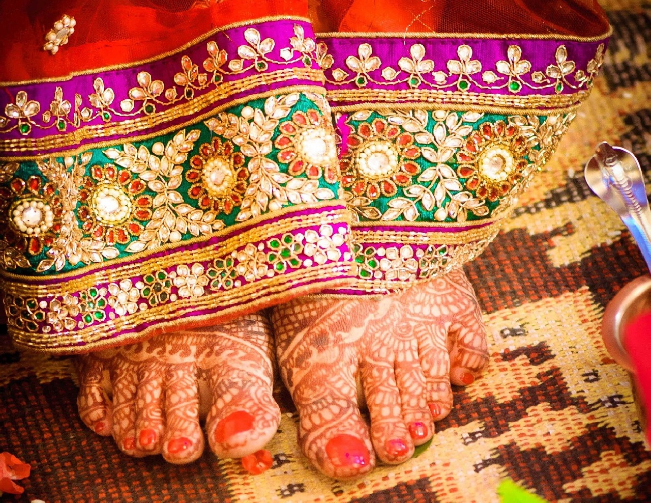 Married Women Should Dress Attractively – DevoteeMatch Blog